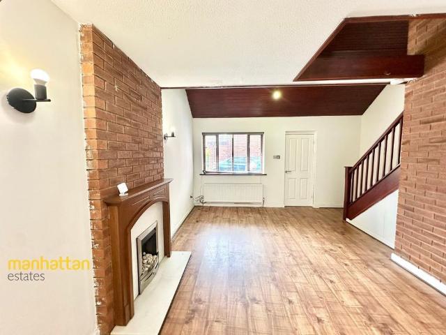 2 bedroom semi detached house to rent