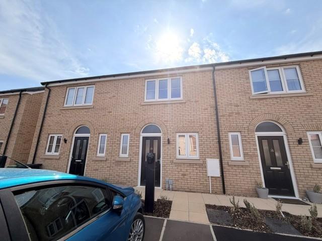 2 bedroom semi detached house to rent