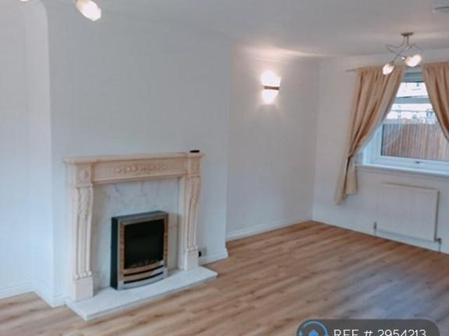2 bedroom semi detached house to rent