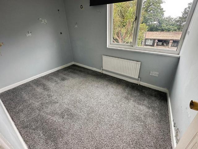 2 bedroom semi detached house to rent