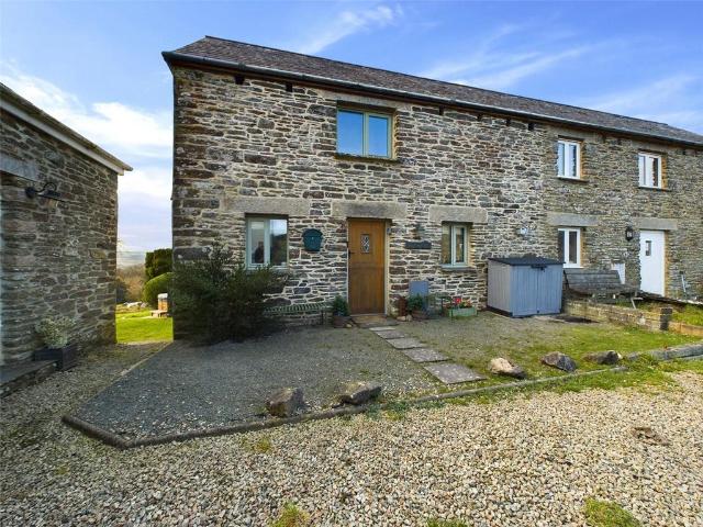 2 bedroom semi detached house to rent