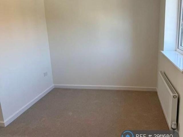2 bedroom semi detached house to rent