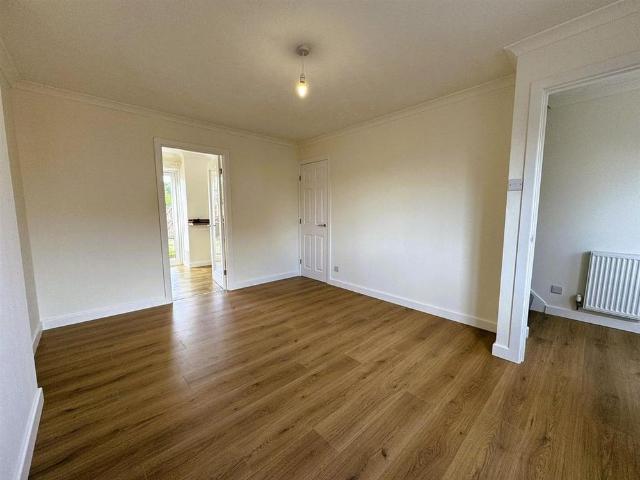 2 bedroom semi detached house to rent