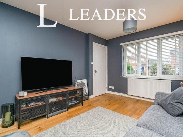 2 bedroom semi detached house to rent