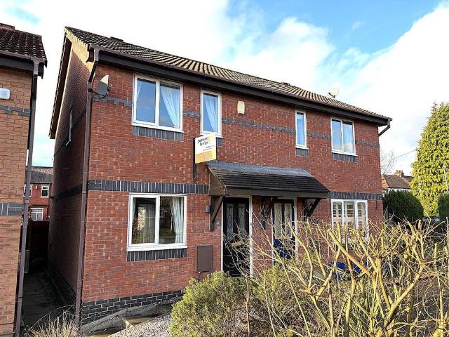 2 bedroom semi detached house to rent
