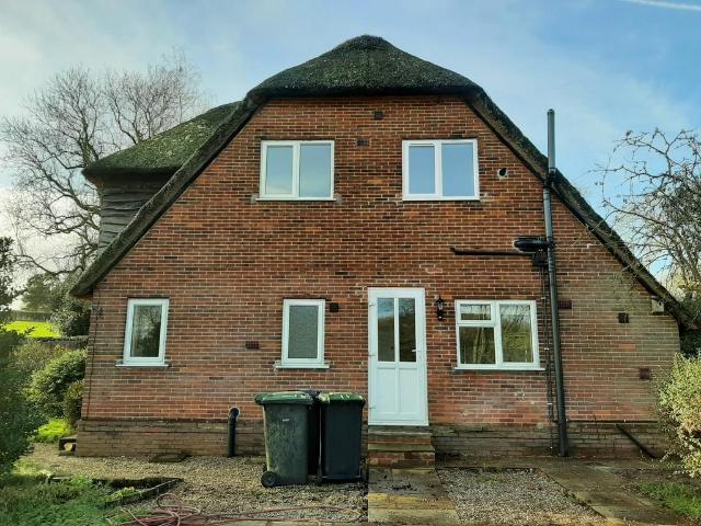 2 bedroom semi detached house to rent