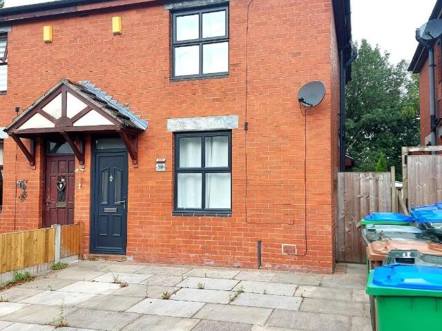 2 bedroom semi detached house to rent