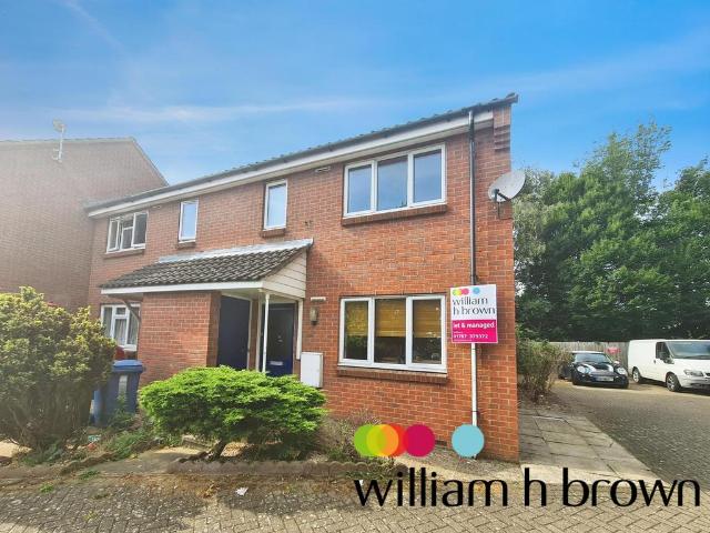 2 bedroom semi detached house to rent