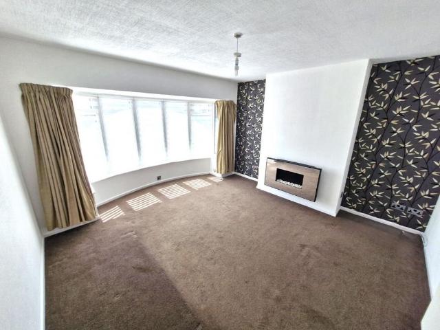 2 bedroom semi detached house to rent