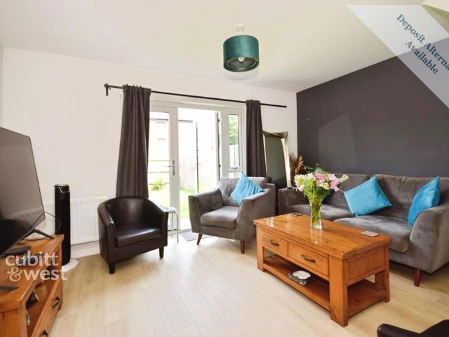 2 bedroom semi detached house to rent