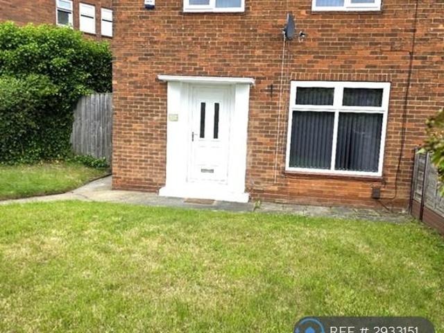 2 bedroom semi detached house to rent