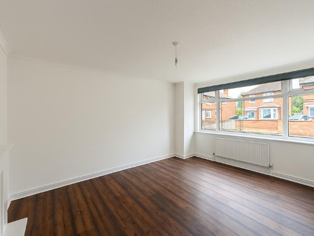 2 bedroom semi detached house to rent