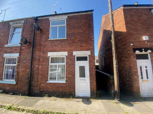 2 bedroom semi detached house to rent