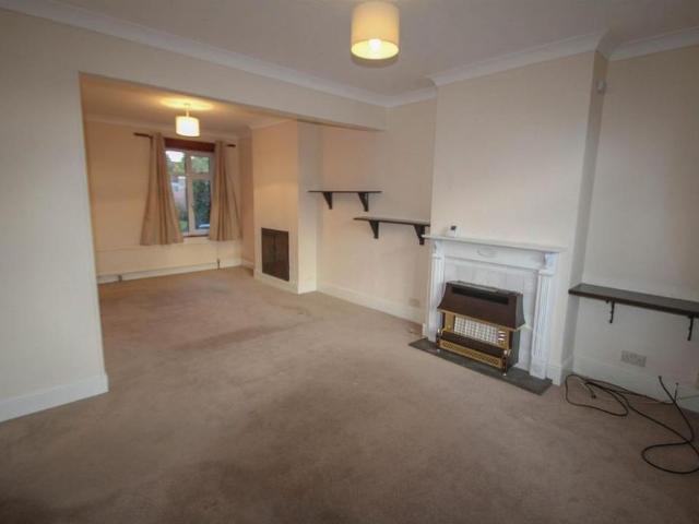 2 bedroom semi detached house to rent