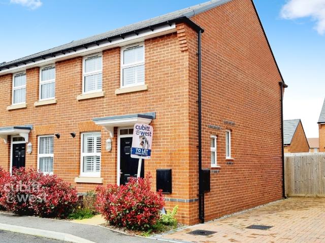 2 bedroom semi detached house to rent