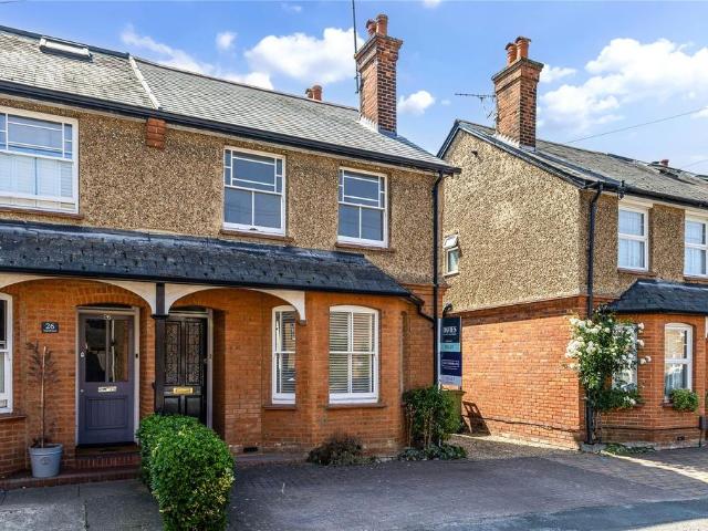 2 bedroom semi detached house to rent