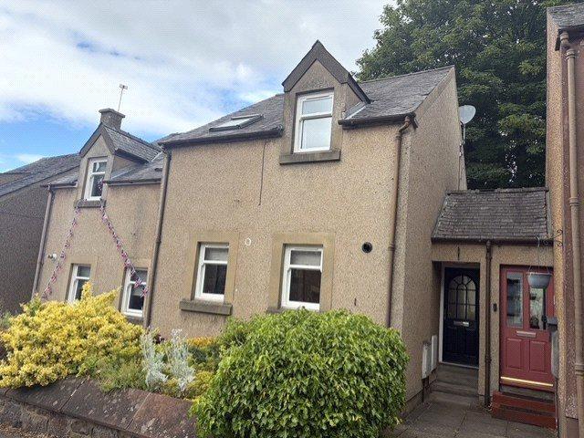 2 bedroom semi detached house to rent