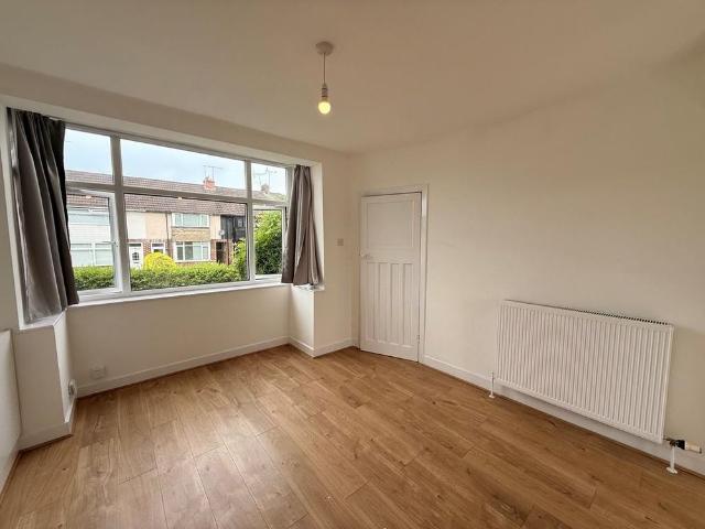 2 bedroom semi detached house to rent