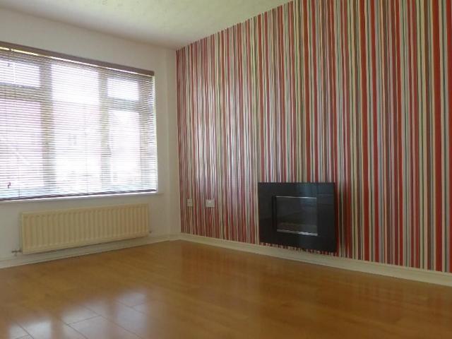 2 bedroom semi detached house to rent
