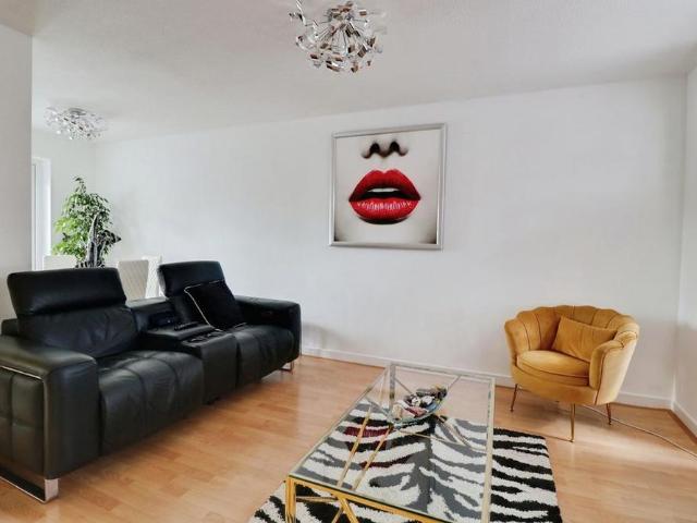 2 bedroom semi detached house to rent
