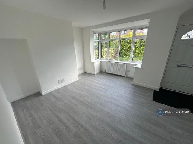 2 bedroom semi detached house to rent