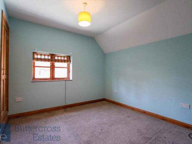 2 bedroom semi detached house to rent
