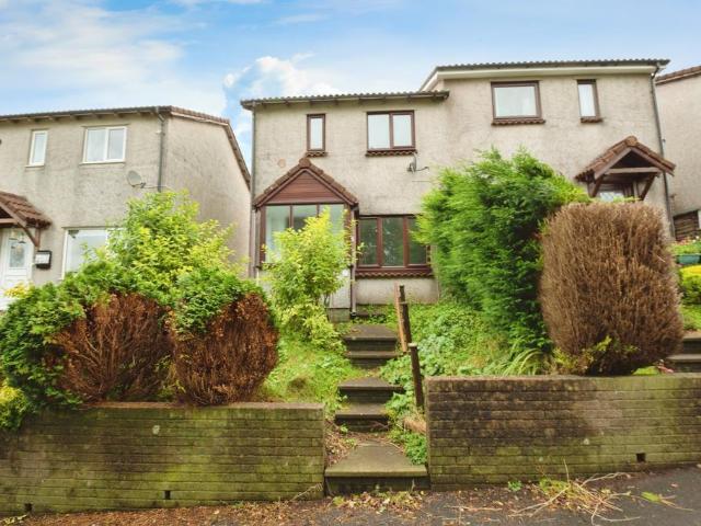 2 bedroom semi detached house to rent