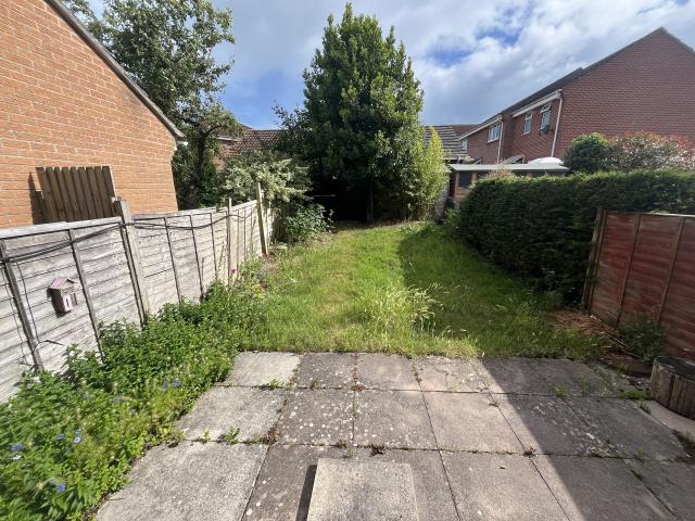 2 bedroom semi detached house to rent