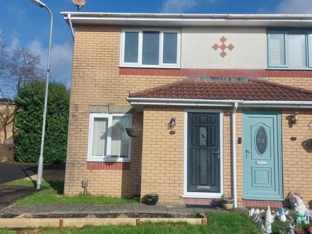 2 bedroom semi detached house to rent