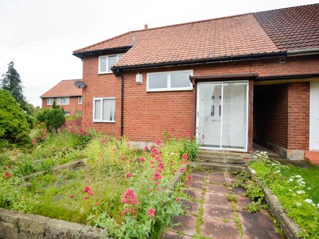 2 bedroom semi detached house to rent