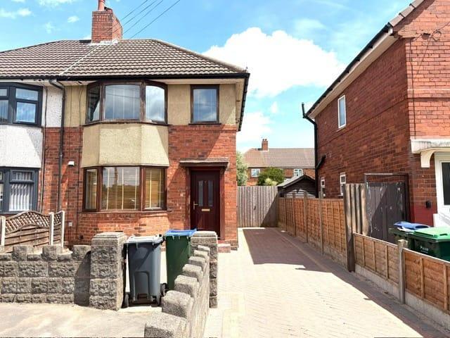 2 bedroom semi detached house to rent