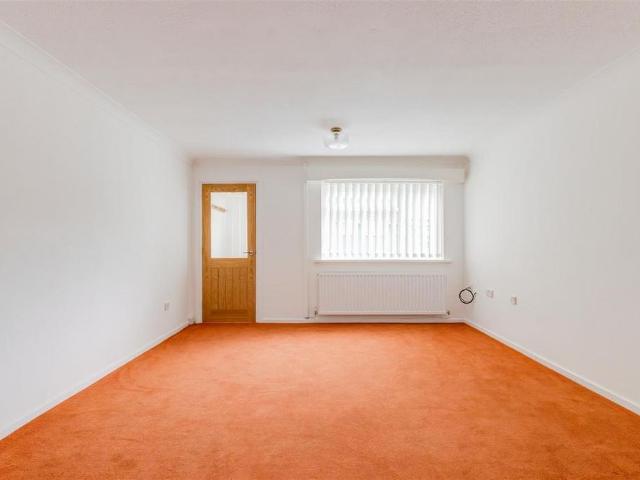 2 bedroom semi detached house to rent