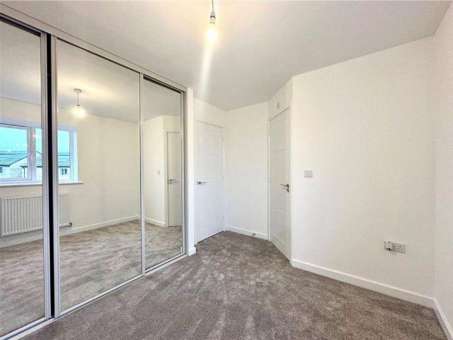 2 bedroom semi detached house to rent