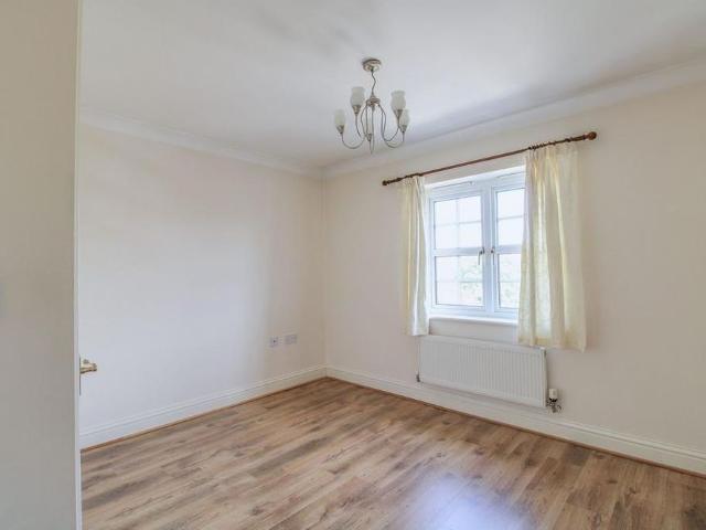 2 bedroom semi detached house to rent