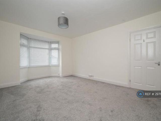 2 bedroom semi detached house to rent