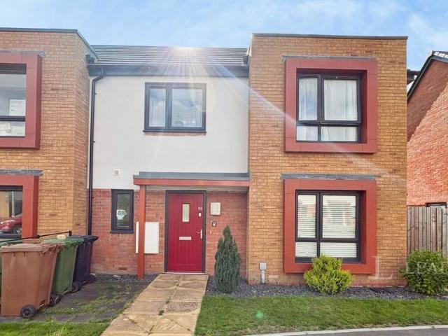 2 bedroom semi detached house to rent
