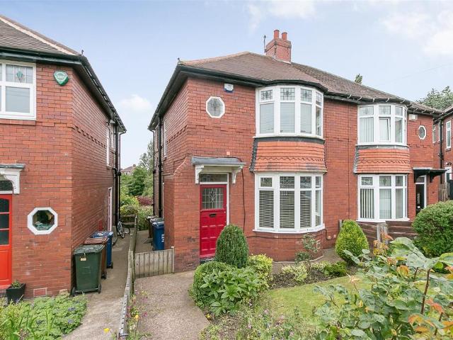 2 bedroom semi detached house to rent