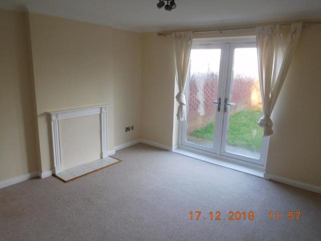 2 bedroom semi detached house to rent