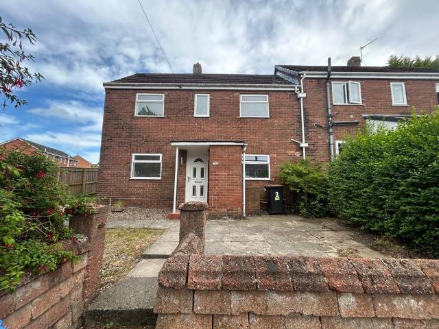 2 bedroom semi detached house to rent