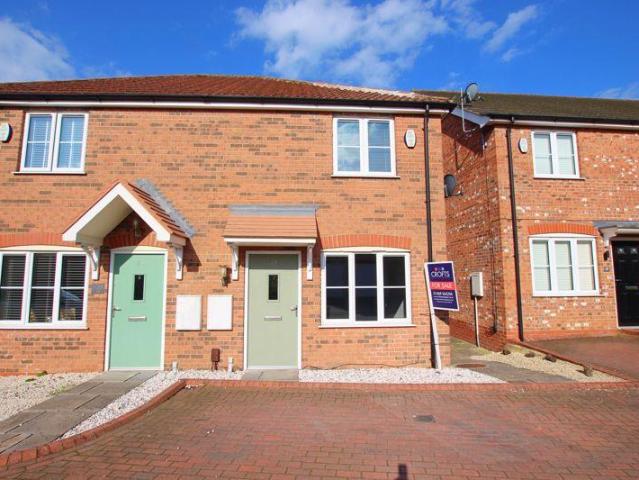 2 bedroom semi detached house to rent