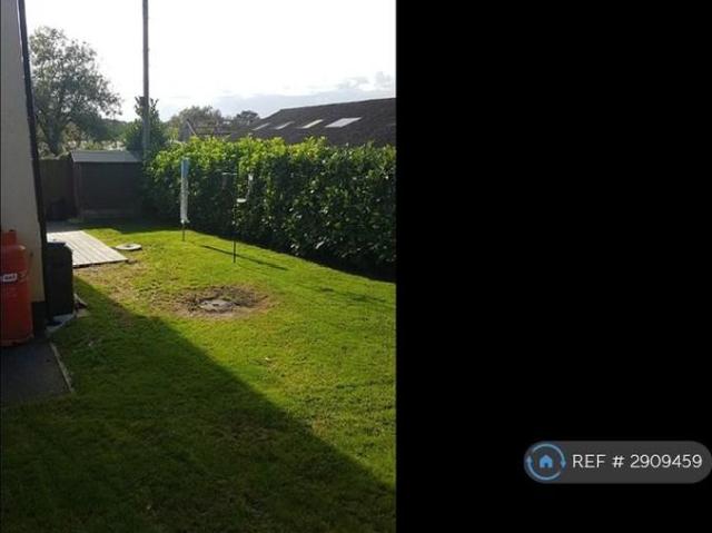 2 bedroom semi detached house to rent