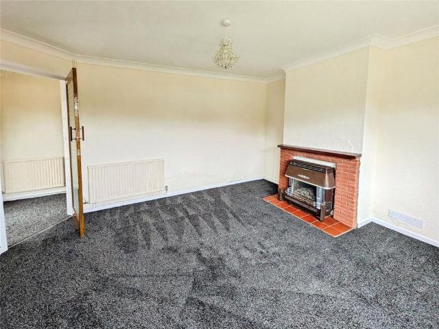2 bedroom semi detached house to rent