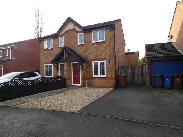 2 bedroom semi detached house to rent