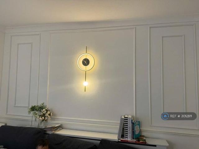 2 bedroom semi detached house to rent