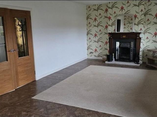 2 bedroom semi detached house to rent