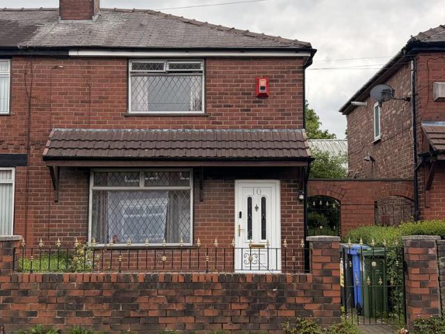 2 bedroom semi detached house to rent
