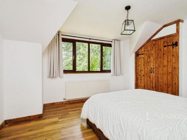 2 bedroom semi detached house to rent