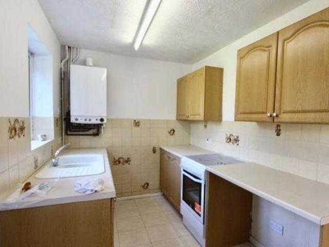2 bedroom semi detached house to rent