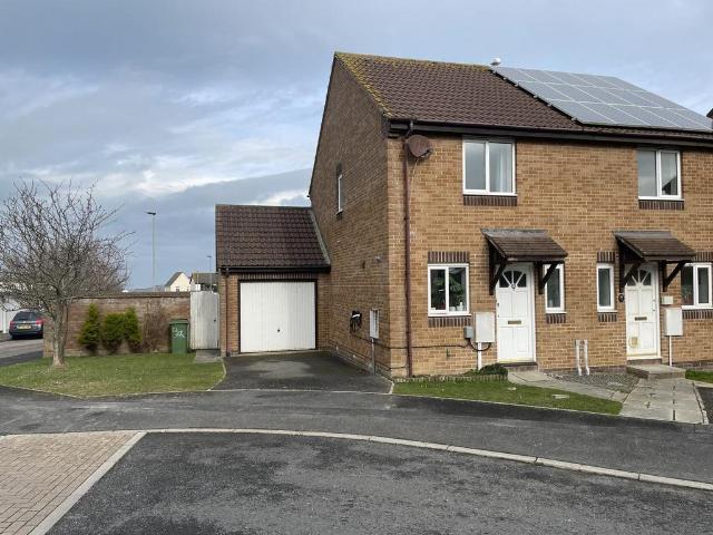 2 bedroom semi detached house to rent