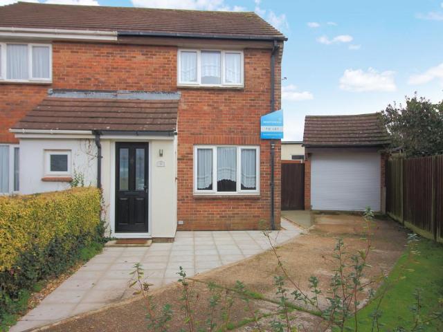 2 bedroom semi detached house to rent